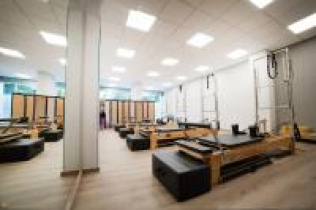Balance In Motion - Σχολή Χορού Pilates Studio Μαρούσι