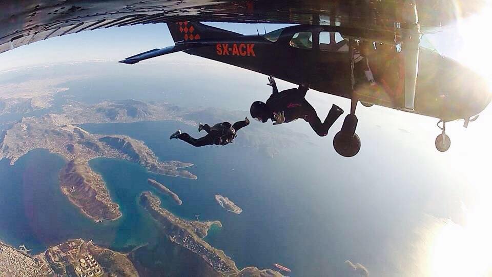 HELLENIC SKYDIVERS ΜΕΓΑΡΩΝ - ΣΧΟΛΕΣ ΑΛΕΞΙΠΤΩΤΟΥ ΜΕΓΑΡΑ ΑΤΤΙΚΗ