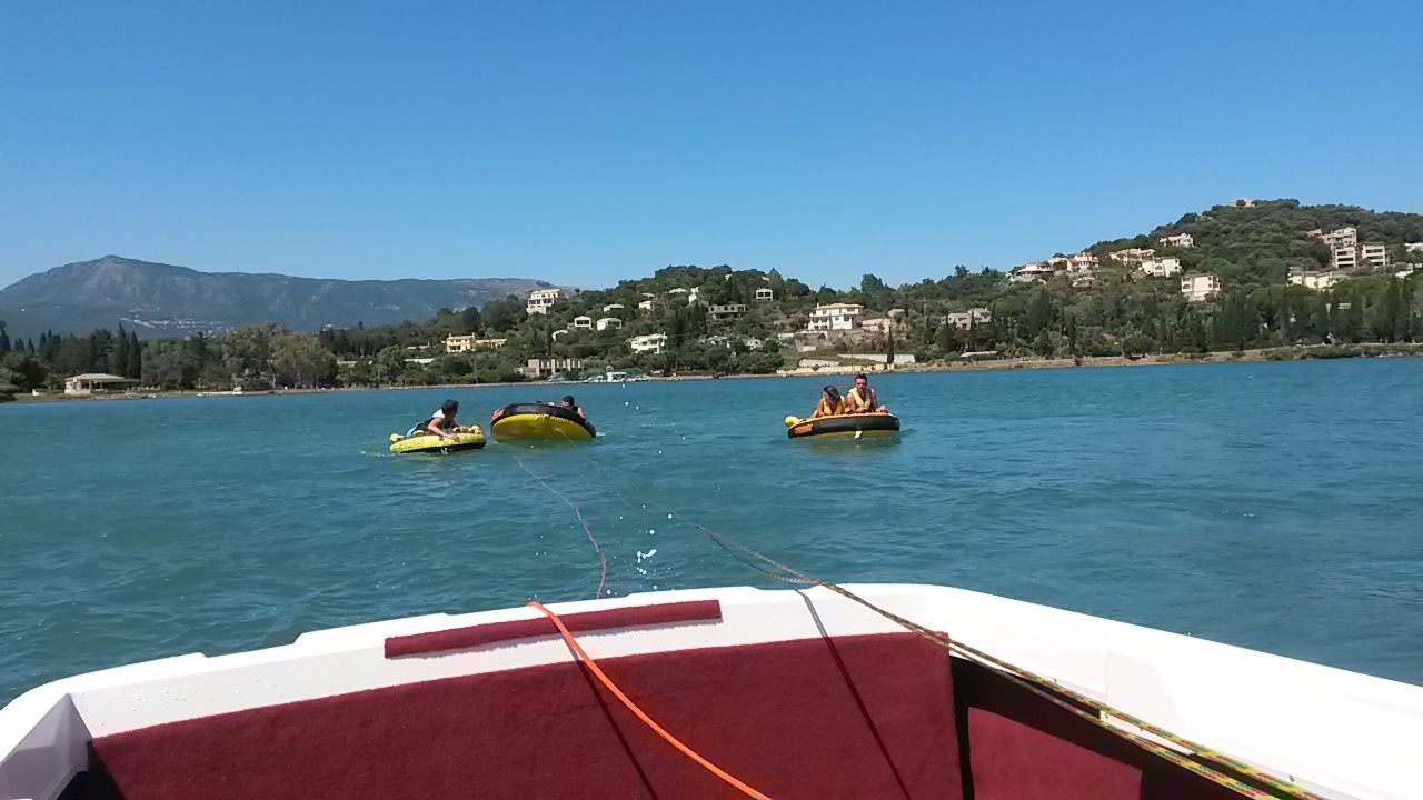 Corcyra Beach Watersports - Θαλάσσια Σπορ Parasailing Γουβιά