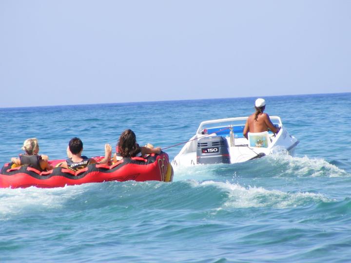 Slalom Watersports - Θαλάσσια Σπορ Parasailing Jet Ski Σταλίδα