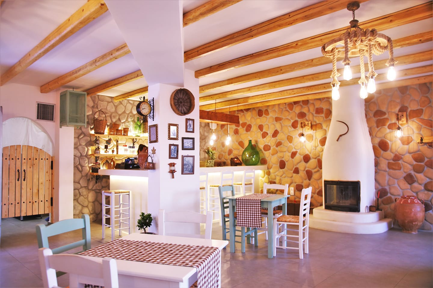 Akrotiri Seafood Obsession Milos - Εστιατόριο Θαλασσινών Μήλος