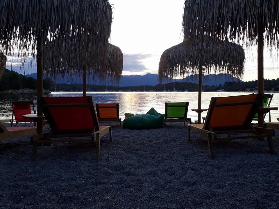 Jammin Paradise Fanari Beach Bar - Μεγανήσι Λευκάδας