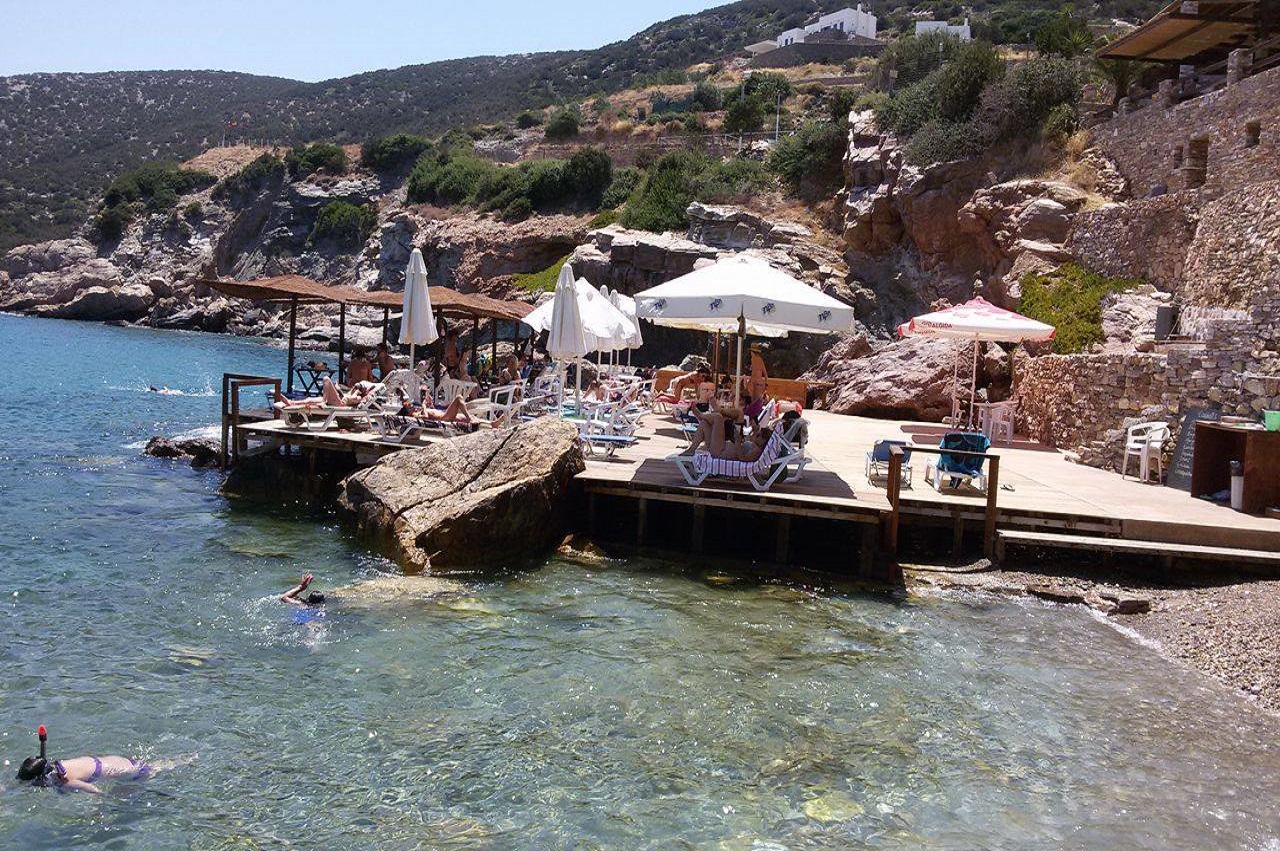 Lazarou Beach Bar Restaurant Sifnos - Εστιατόριο Σίφνος