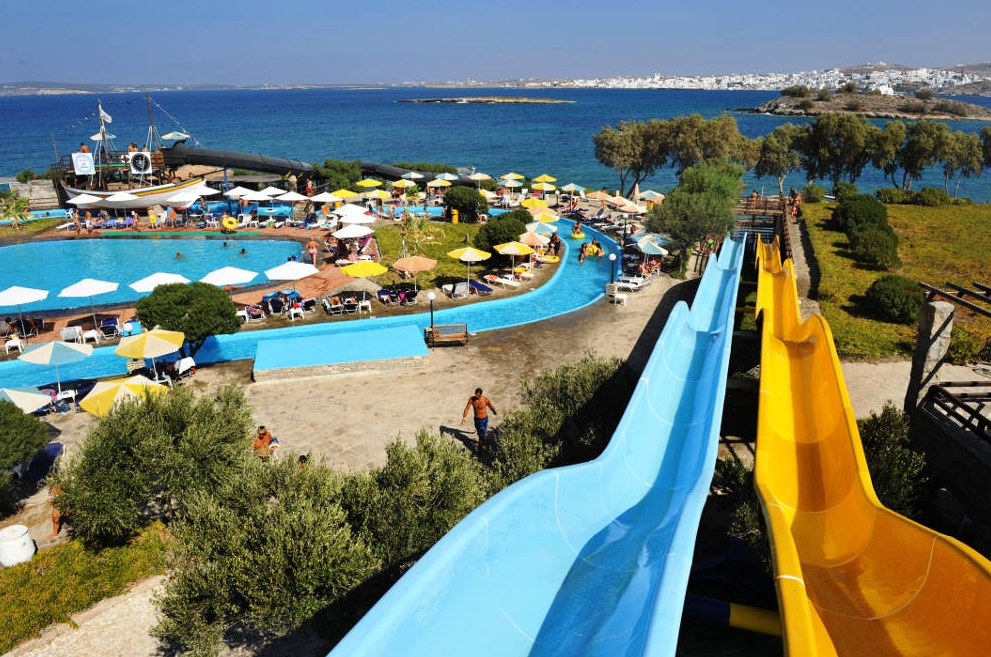 Aqua Paros Water Park - Θαλάσσιο Πάρκο Νεροτσουλήθρες Πάρος