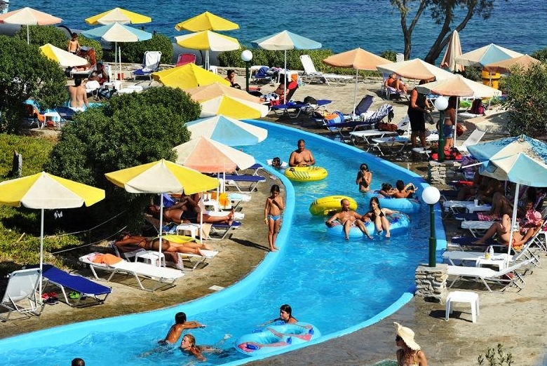 Aqua Paros Water Park - Θαλάσσιο Πάρκο Νεροτσουλήθρες Πάρος