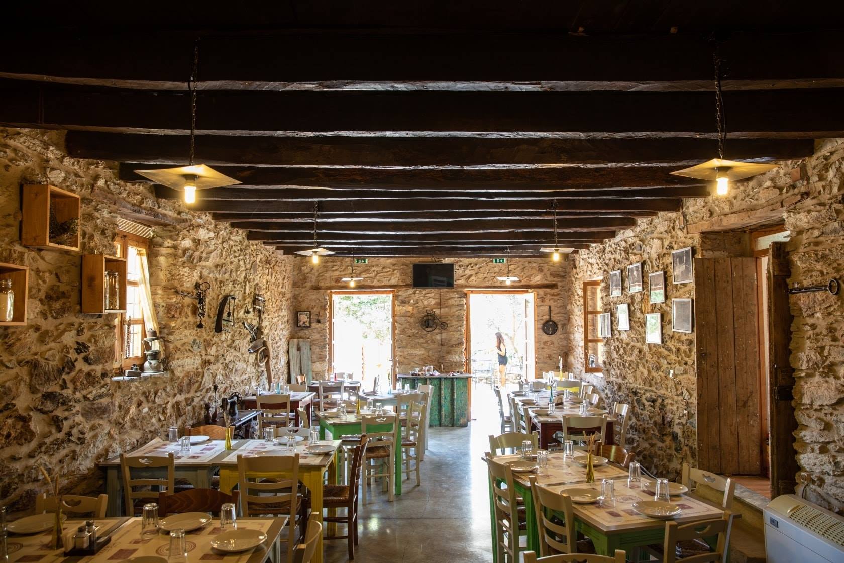 Skreka Restaurant - Εστιατόριο Φαγητό Με Θέα Πικουλιάνικα