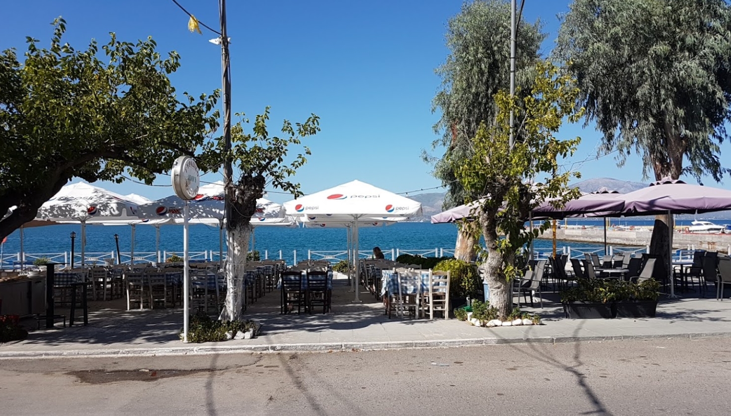 Joan's - Ψητοπωλείο Ωρωπός