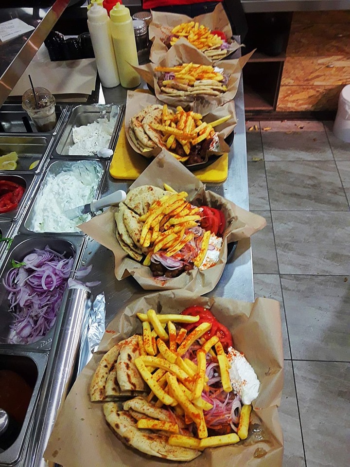 Iliadis Coffee And Food - Ψητοπωλείο Ασπρόπυργος