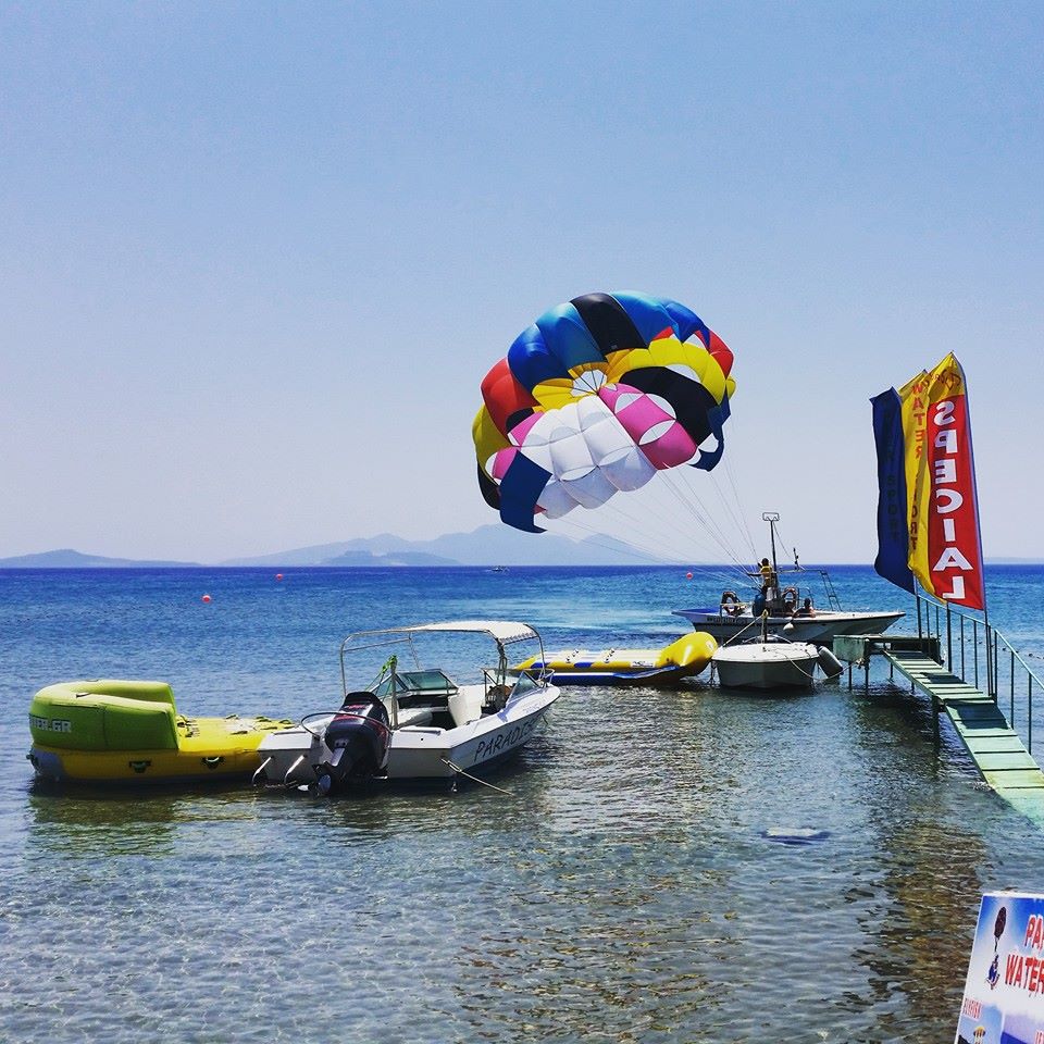 Paradise Watersports - Parasailing Water Ski Kefalos