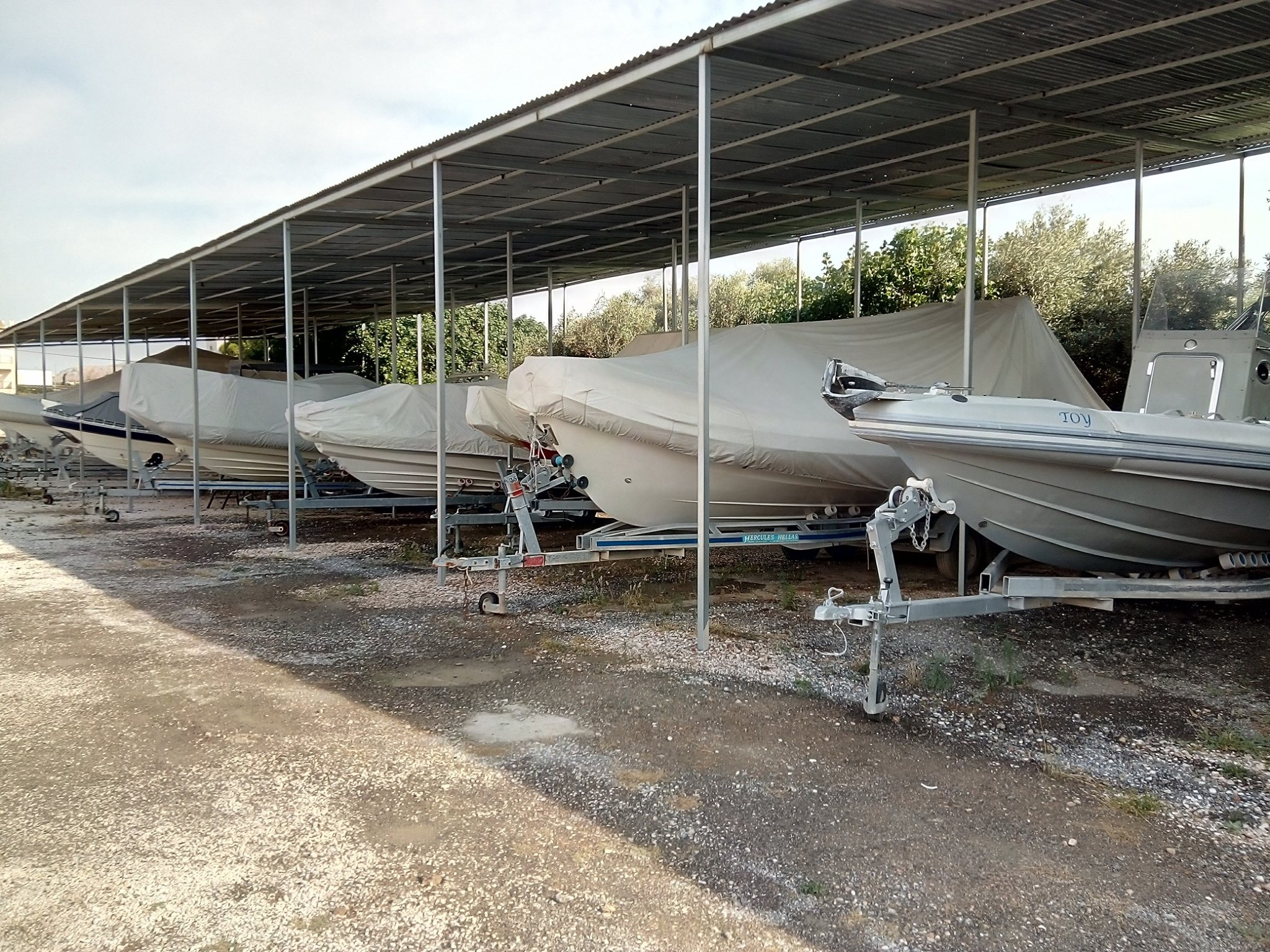 Parking Lagonisi - Πάρκινγκ Σκαφών Λαγονήσι