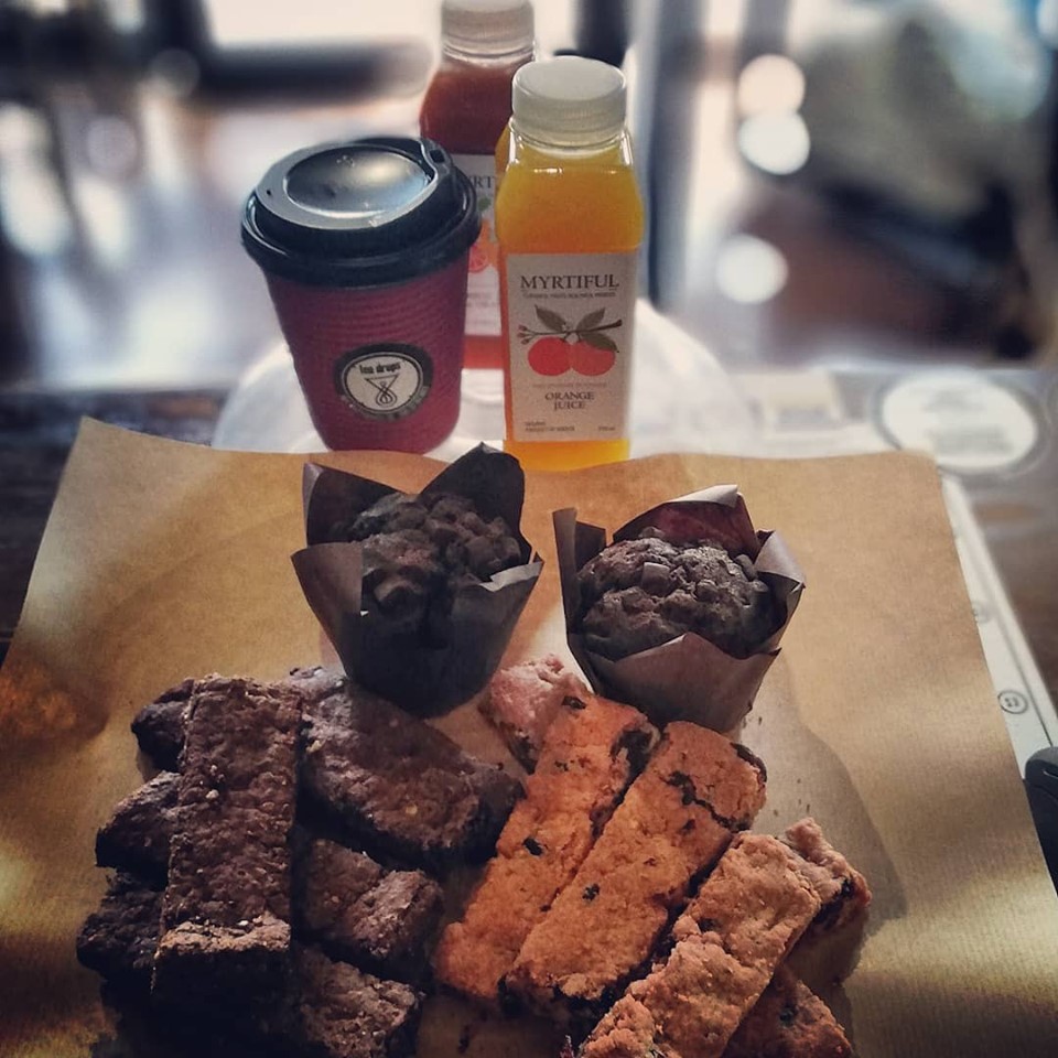 Ten Drops Cafe Bar - Καφές & Cocktails Take Away Πασαλιμάνι