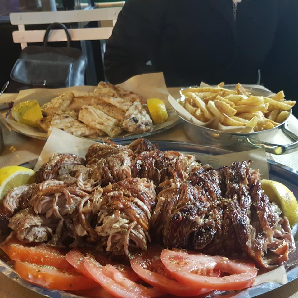 Ψησταριά Το Κουκλί - Κρέατα Σχάρας & Σούβλας Καλλιθέα