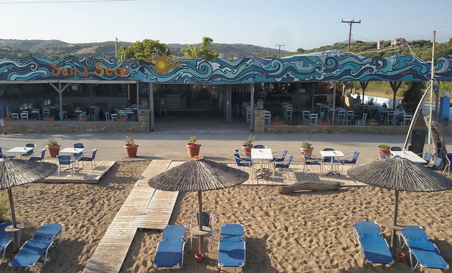 Beach Bar Restaurant Sun And Sea - Φαγητό Ποτό Φοινικούντα