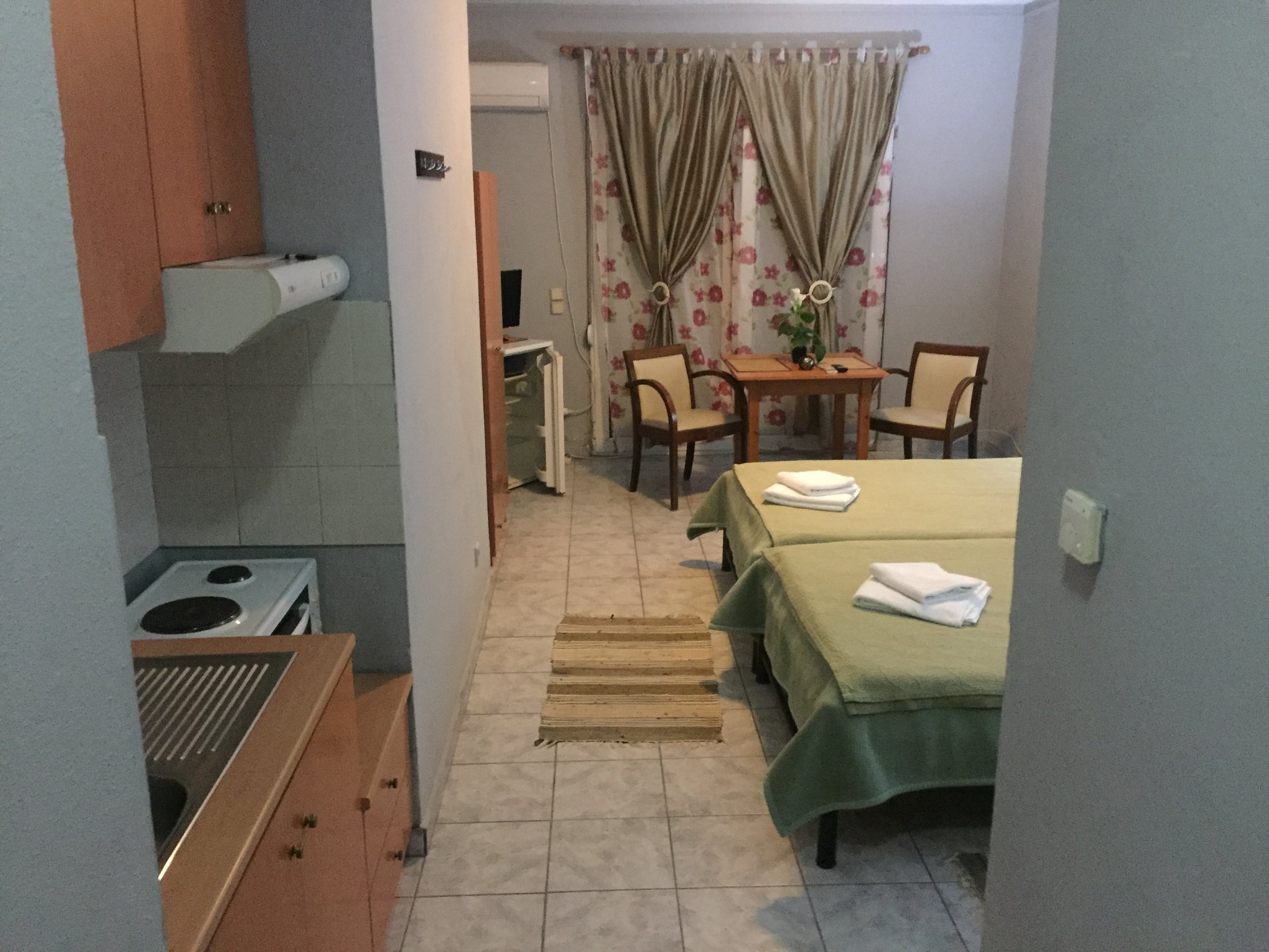 Loga Hotel - Ενοικιαζόμενα Επιπλωμένα Δωμάτια Τυχερό