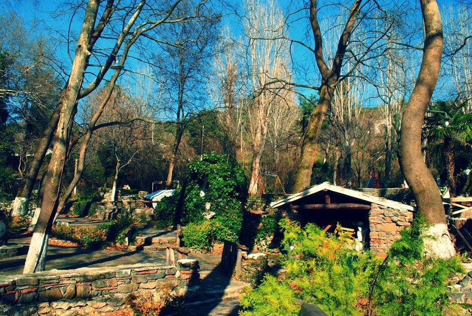 Ταβέρνα Ουζερί Όαση - Παραδοσιακό Φαγητό Νέο Πετρίτσι
