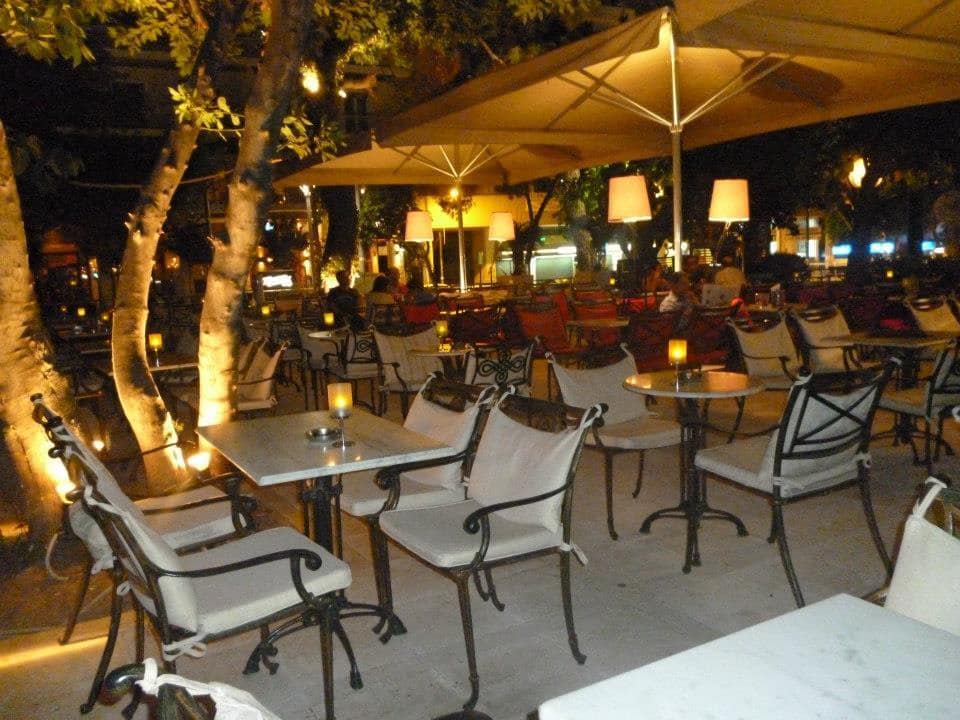 Καφετέρια Epoca - Φαγητό Καφές Ποτό Cocktails Ζωγράφου