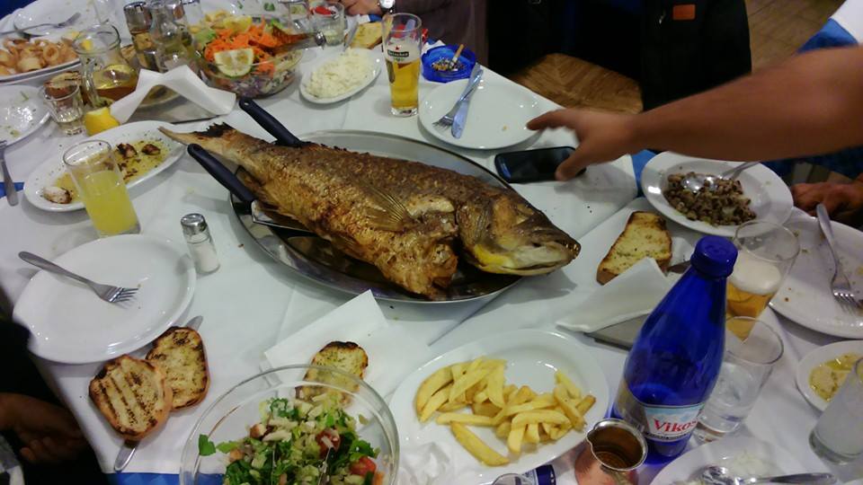 Τα Ψαράκια - Εστιατόριο Θαλασσινών Μελίσσια