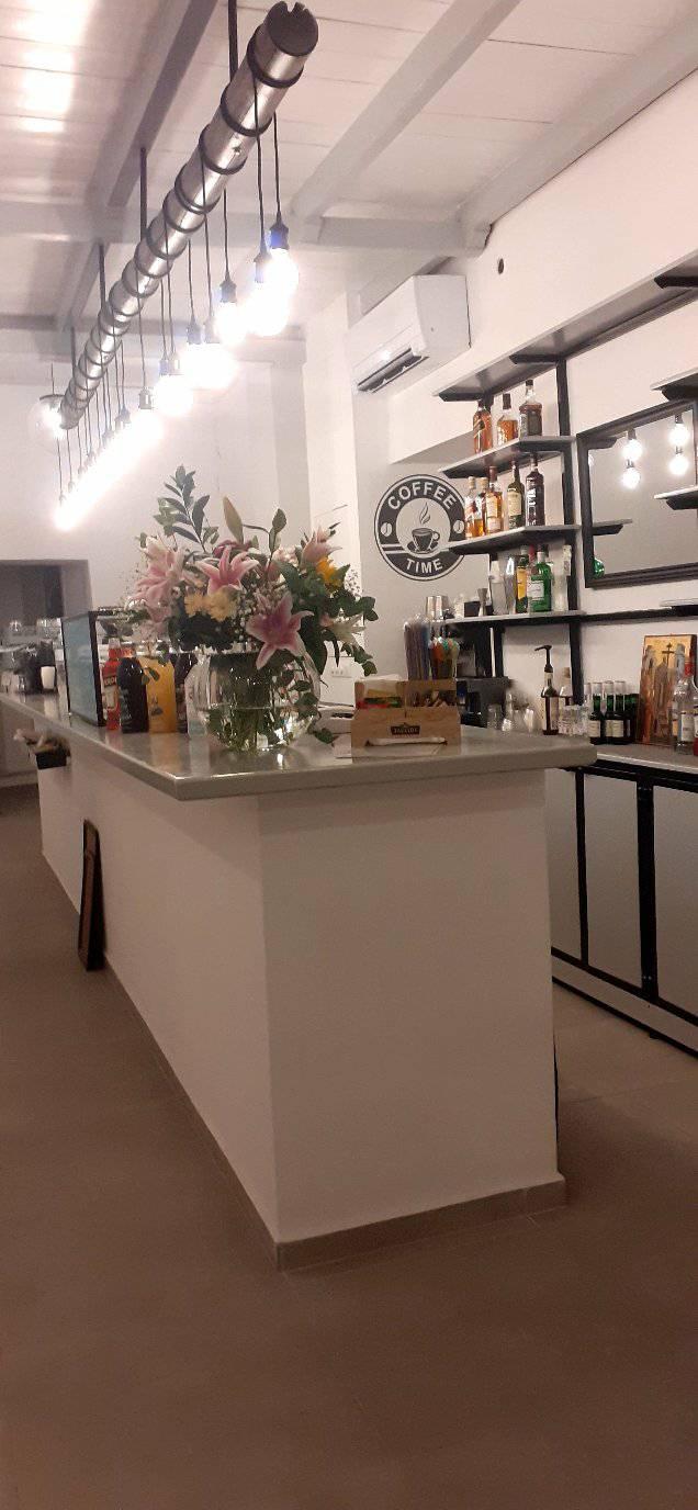 Cafe Bar Grande - Φαγητό Γλυκό Καφές Ύδρα