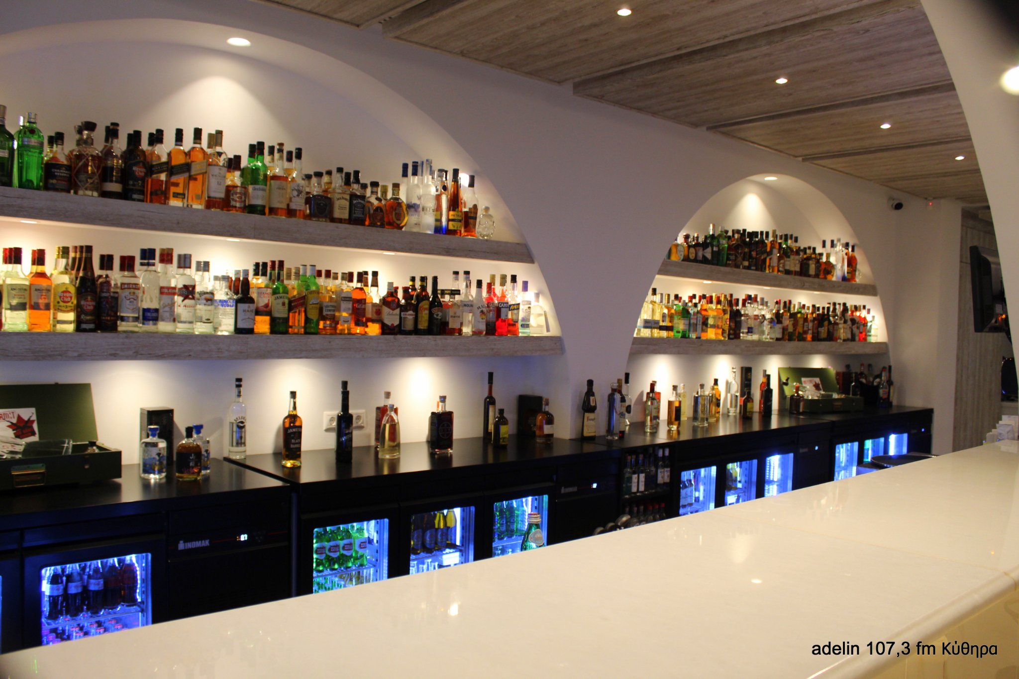 Kamares Multivenue - Brunch Φαγητό Καφές Λιβάδι Κύθηρα