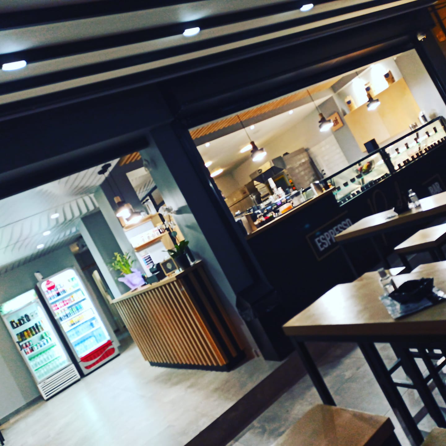 Redi Espresso Bar - Σνακ Καφές Take Away Ρέντης