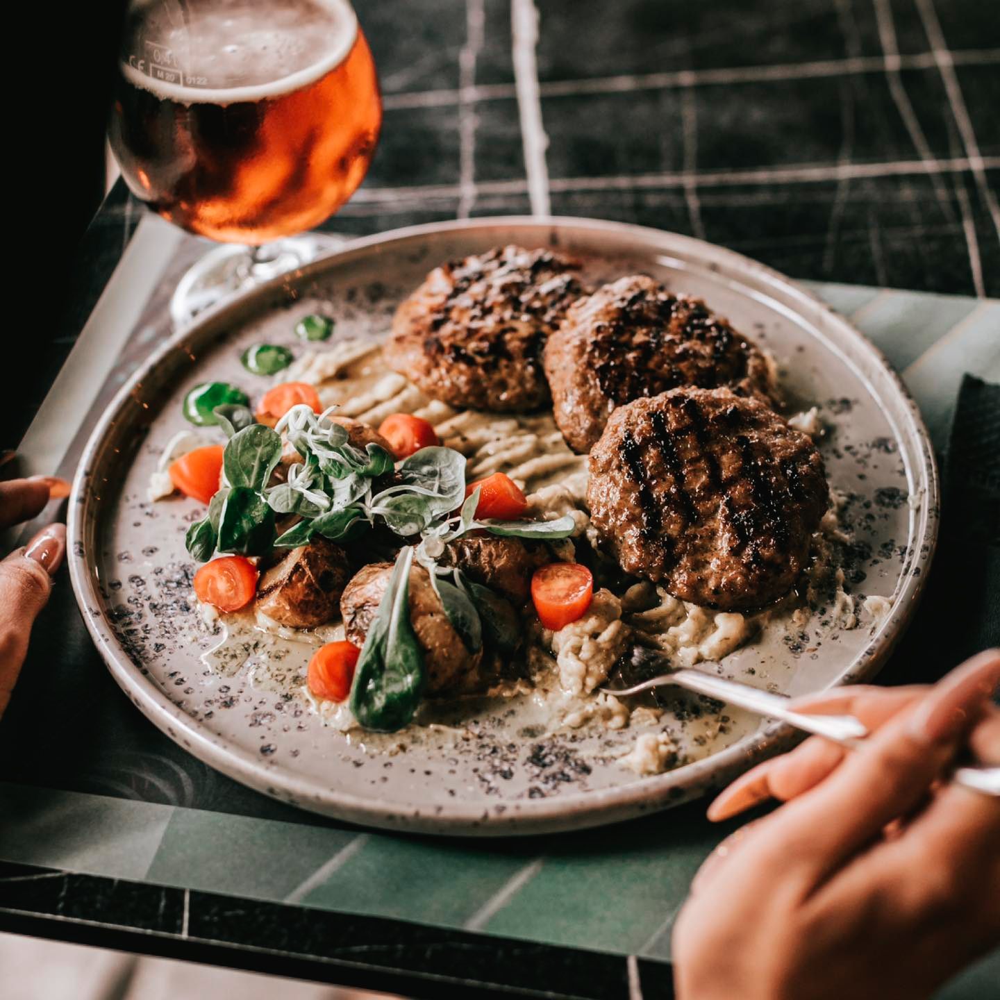 Baraki Bar Restaurant - Φαγητό Και Ποτό Τούμπα