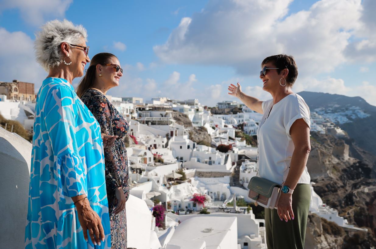 Santorini Experts - Organized Tours Kamari Santorini