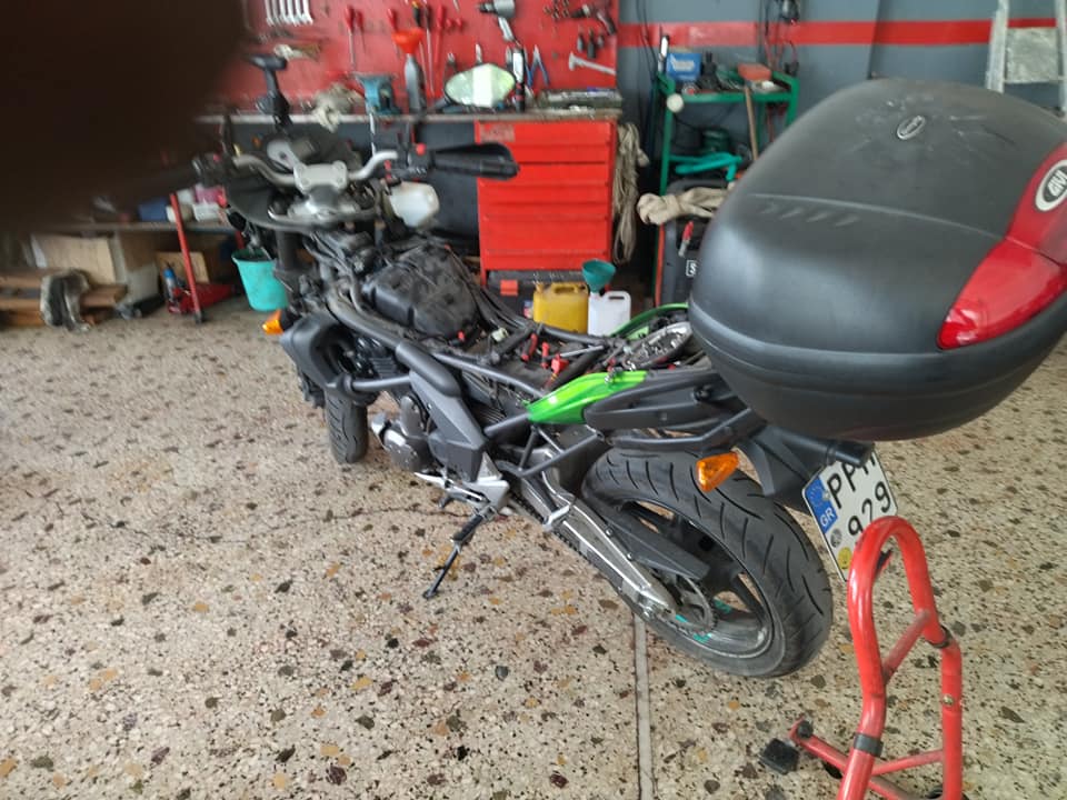 Συνεργείο Moto Arvanitis - Επισκευές Μοτοσυκλετών Περιστέρι