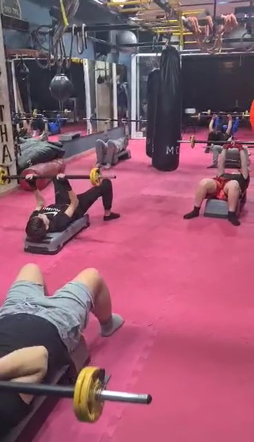 Γυμναστηριο Titans Gym - Personal Group Training Ιωάννινα