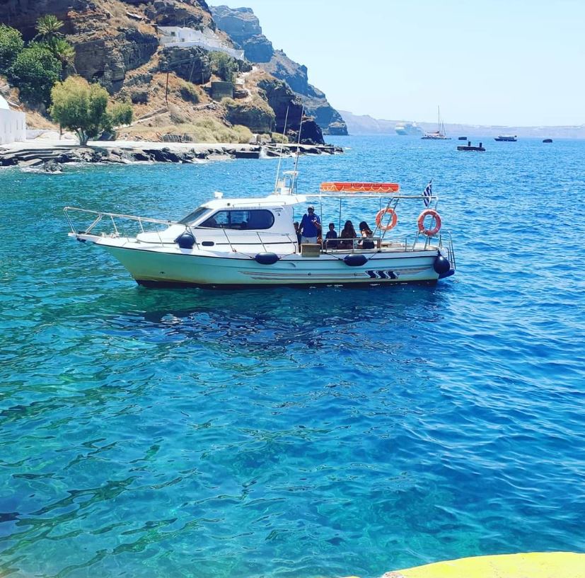 SantoriniTrip - Private Group Boat Excursions Fira Santorini