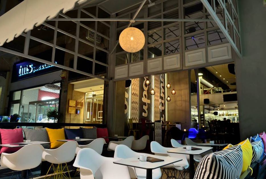 Παραμύθι All Day Cafe Bar - Έξοδος Για Καφέ Ποτό Νέα Σμύρνη