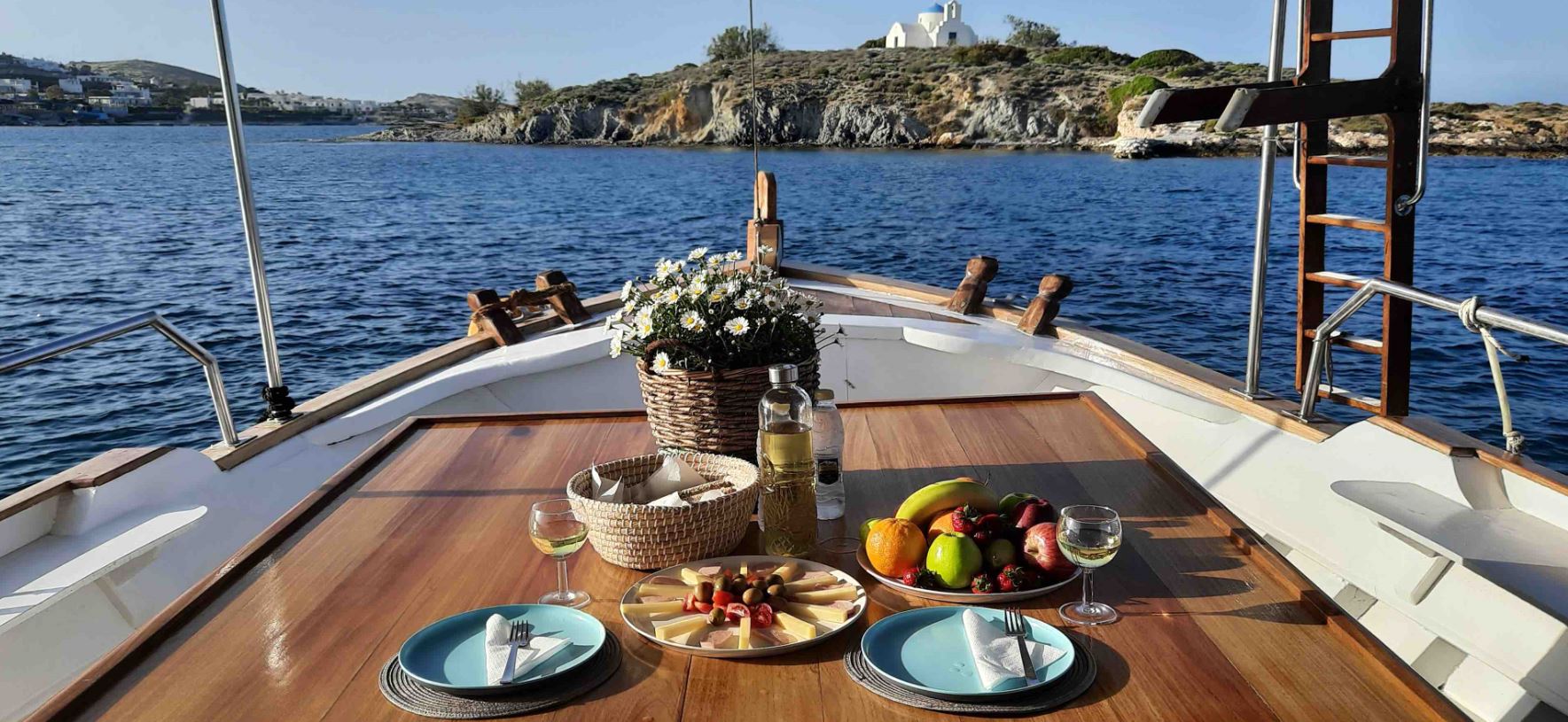 Anna Maria Cruises - Ημερήσιες Κρουαζιέρες Νάουσα Πάρος
