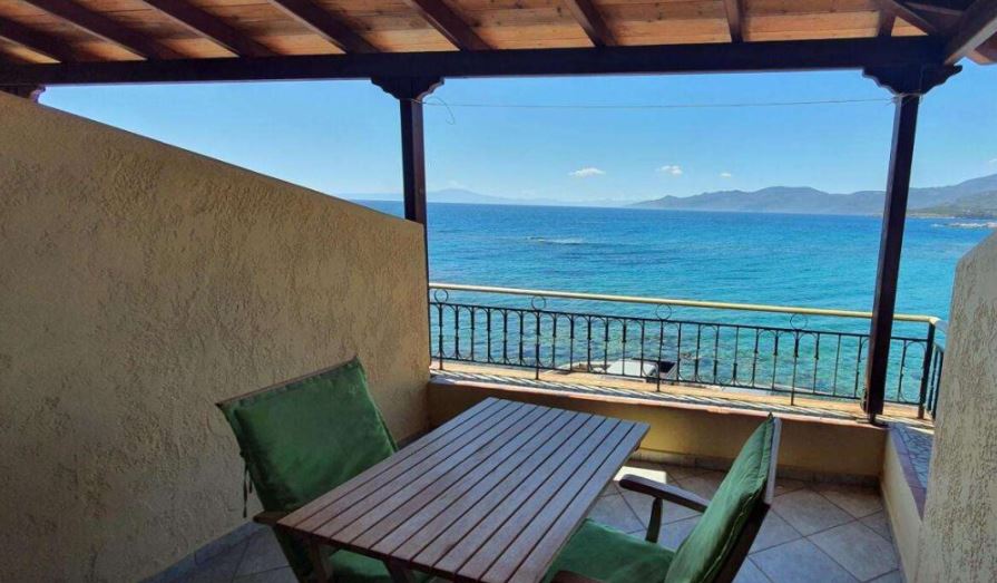 Halikoura Beach Apartments - Παραλιακά Διαμερίσματα Στούπα