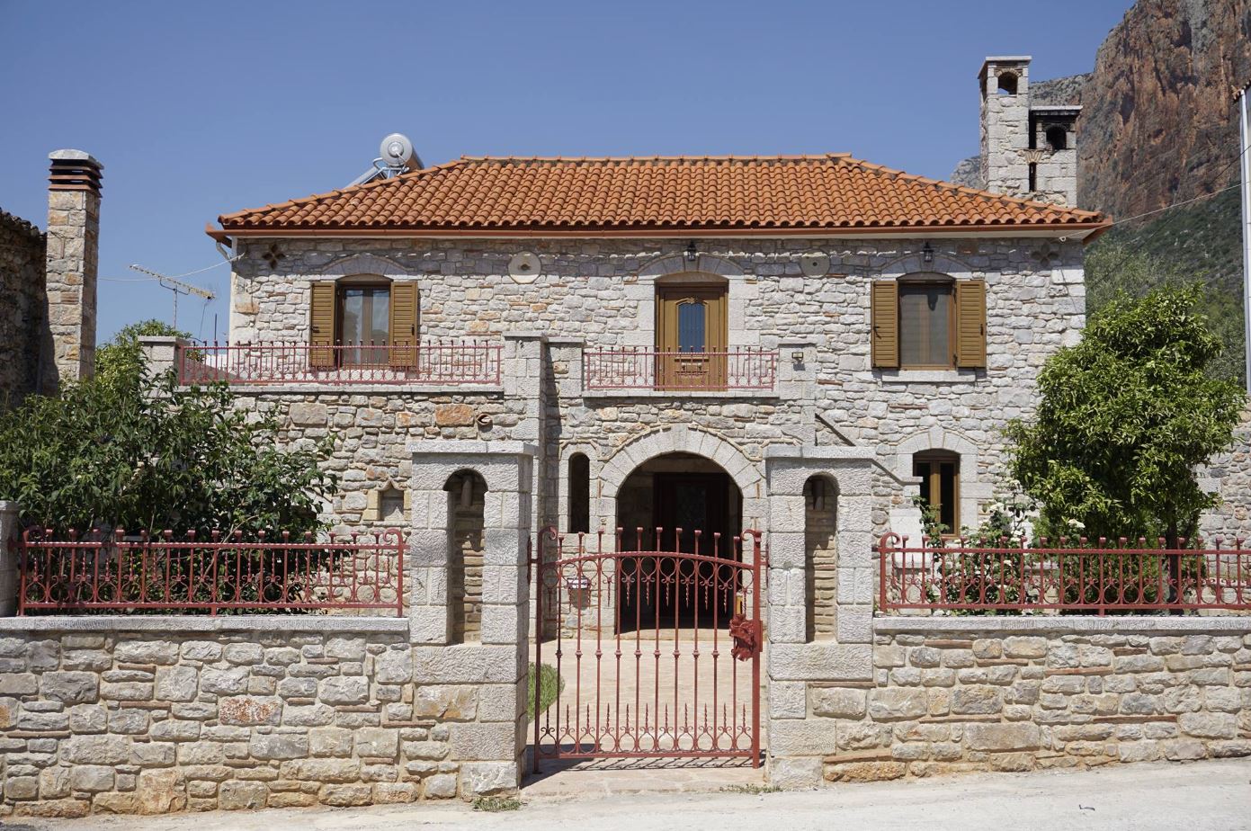 Kleopatra House - Διαμονή Κατοικία Διακοπών Λεωνίδιο