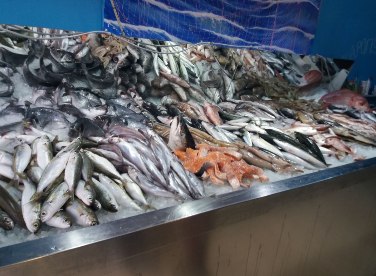 Ψαρογιώργης - Ιχθυοπωλείο Ψητοπωλείο Ψαριών Σπάρτη