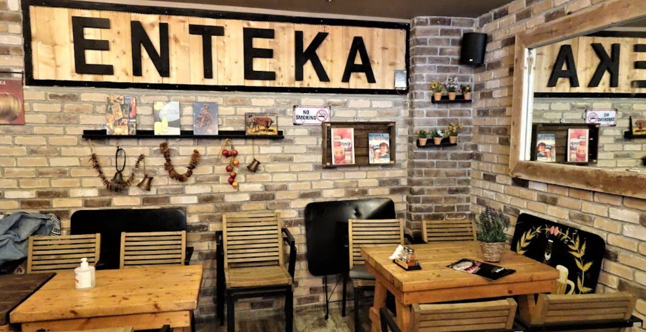 Ψητοπωλείο Έντεκα - Σουβλάκια Μερίδες Πλατεία Κλαυθμώνος