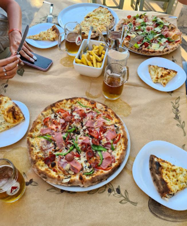 Marios Pizzeria - Πίτσα Μακαρονάδες Ίστρον