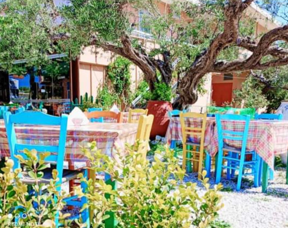 Zaharias Tavern - Ταβέρνα Ελληνική Κουζίνα Πλάτανος Κίσσαμου