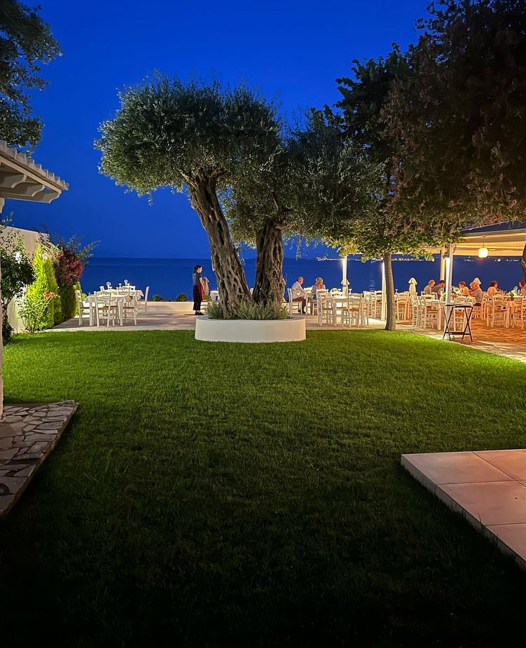 Marea Restaurant Cocktail Bar - Food Cocktails Pyrgi Corfu