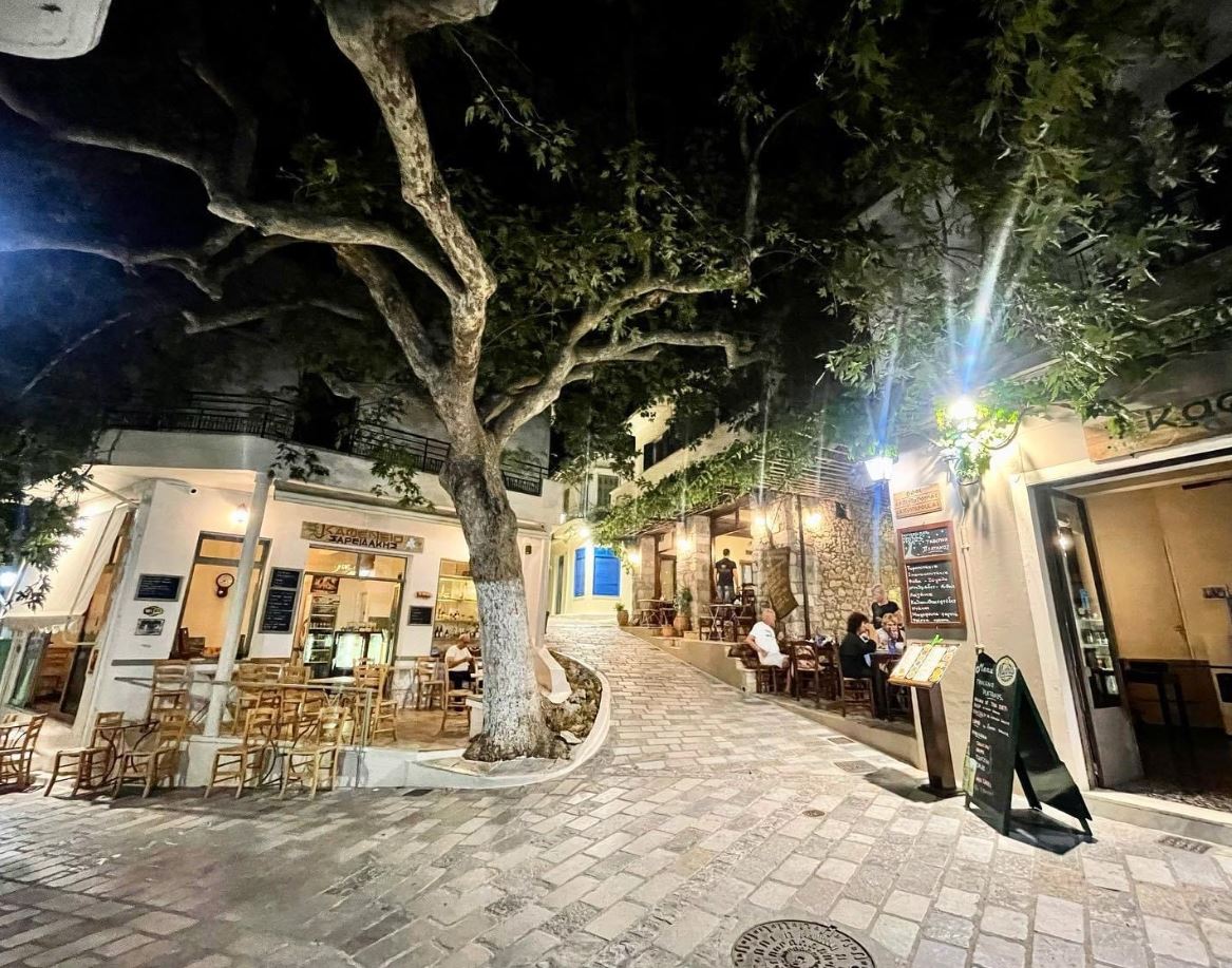 Tavern Cafe Platanos - Traditional Cretan Cuisine Kritsa