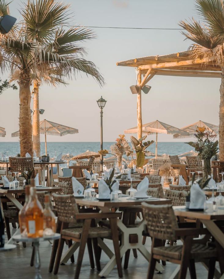 Areya Beach Bar Restaurant - Food Drinks Analipsi Heraklion