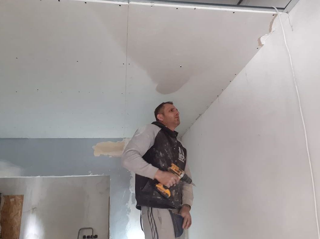 Ανδρέας - Σοβατίσματα Τοίχων Ταβανιών Επιχρίσματα Αττική