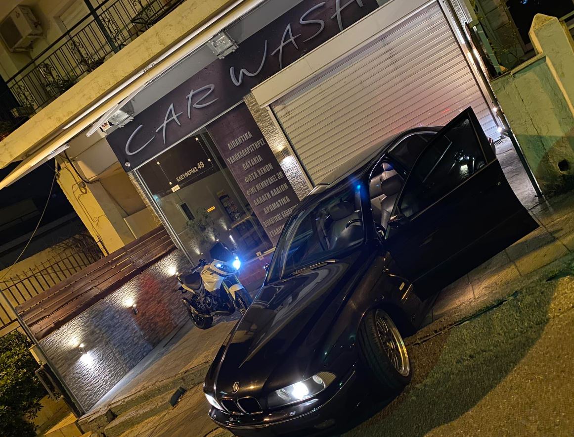 Χταπόδιας Car Wash - Βιολογικός Καθαρισμός Αυτοκινήτου Πέραμα