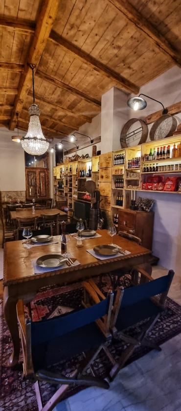 Solon Wine Bar Delicatessen - Φαγητό Και Κρασί Πυθαγόρειο