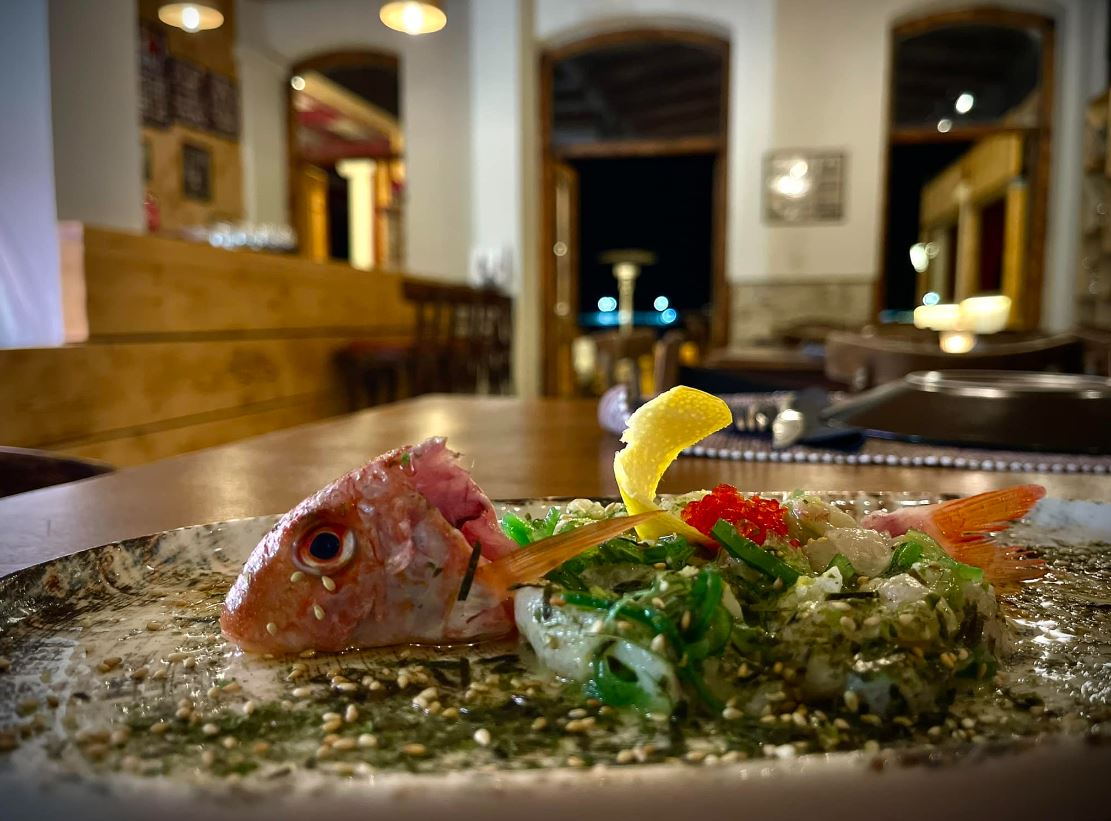 Solon Wine Bar Delicatessen - Φαγητό Και Κρασί Πυθαγόρειο