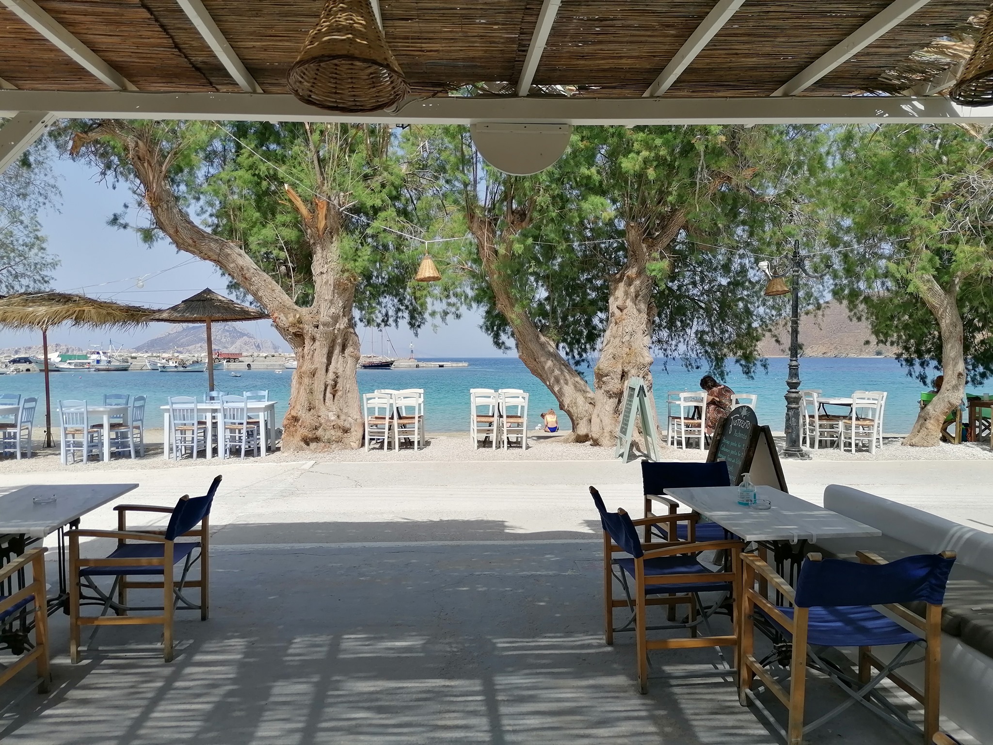 Yachendo Restaurant - Παραθαλάσσιο Εστιατόριο Ορμός Αιγιάλης