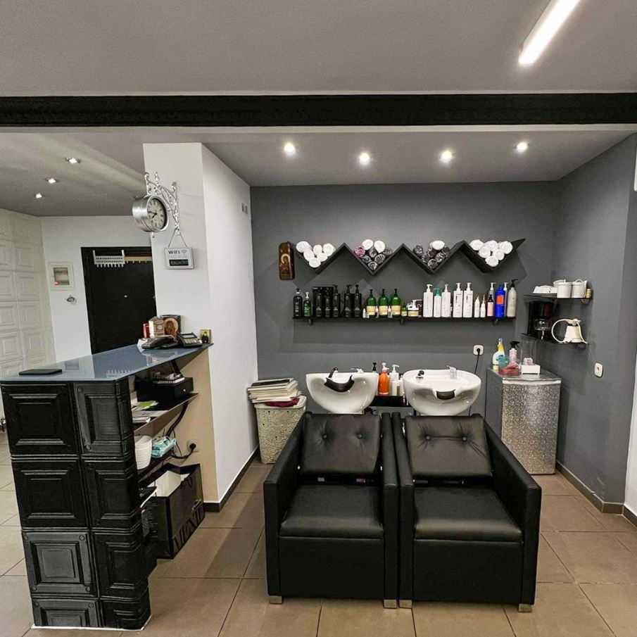 Noelia Hair Salon - Γυναικείο Κούρεμα Χτένισμα Πεύκα Ρετζίκι