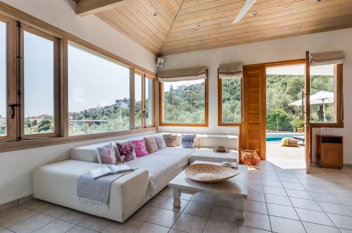Villa Nobhill - Ενοικιαζόμενη Μοντέρνα Βίλα Πόλη Σκιάθου