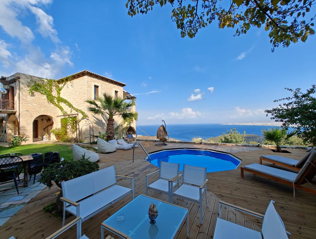 Villa RodiAnna - Παραδοσιακή Πολυτελής Βίλα Ροδιά Ηρακλείου