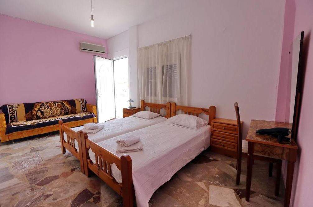 Maria Apartments - Οικογενειακά Διαμερίσματα Διακοπών Ασίνη