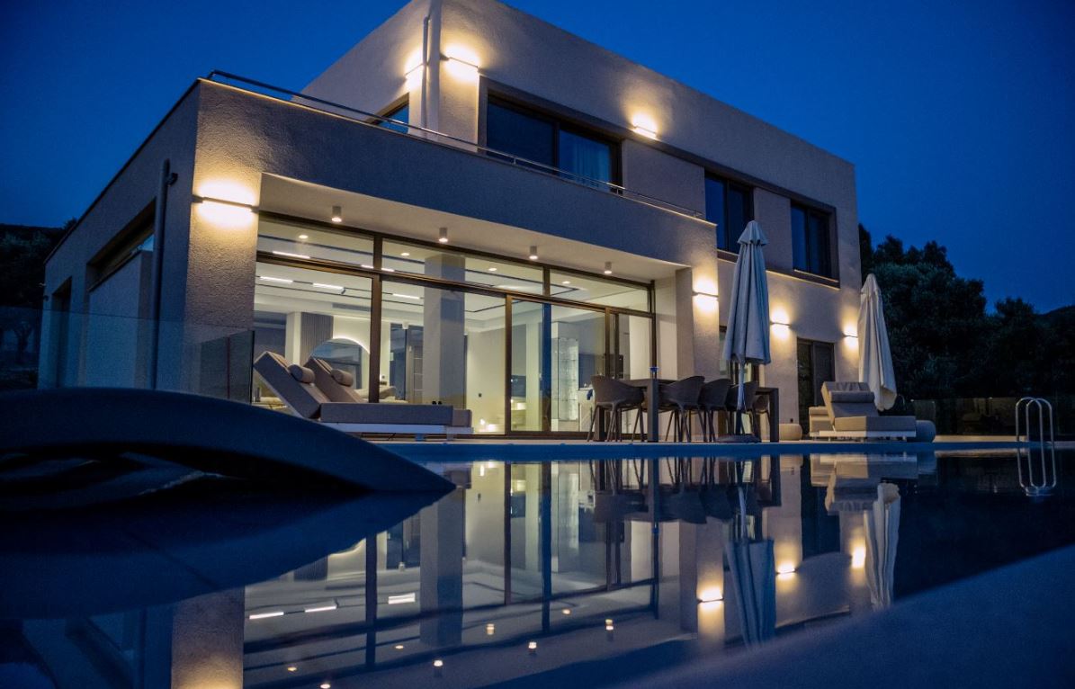 Presidential Beach Villa - Παραθαλάσσια Βίλα Μυτιλήνη